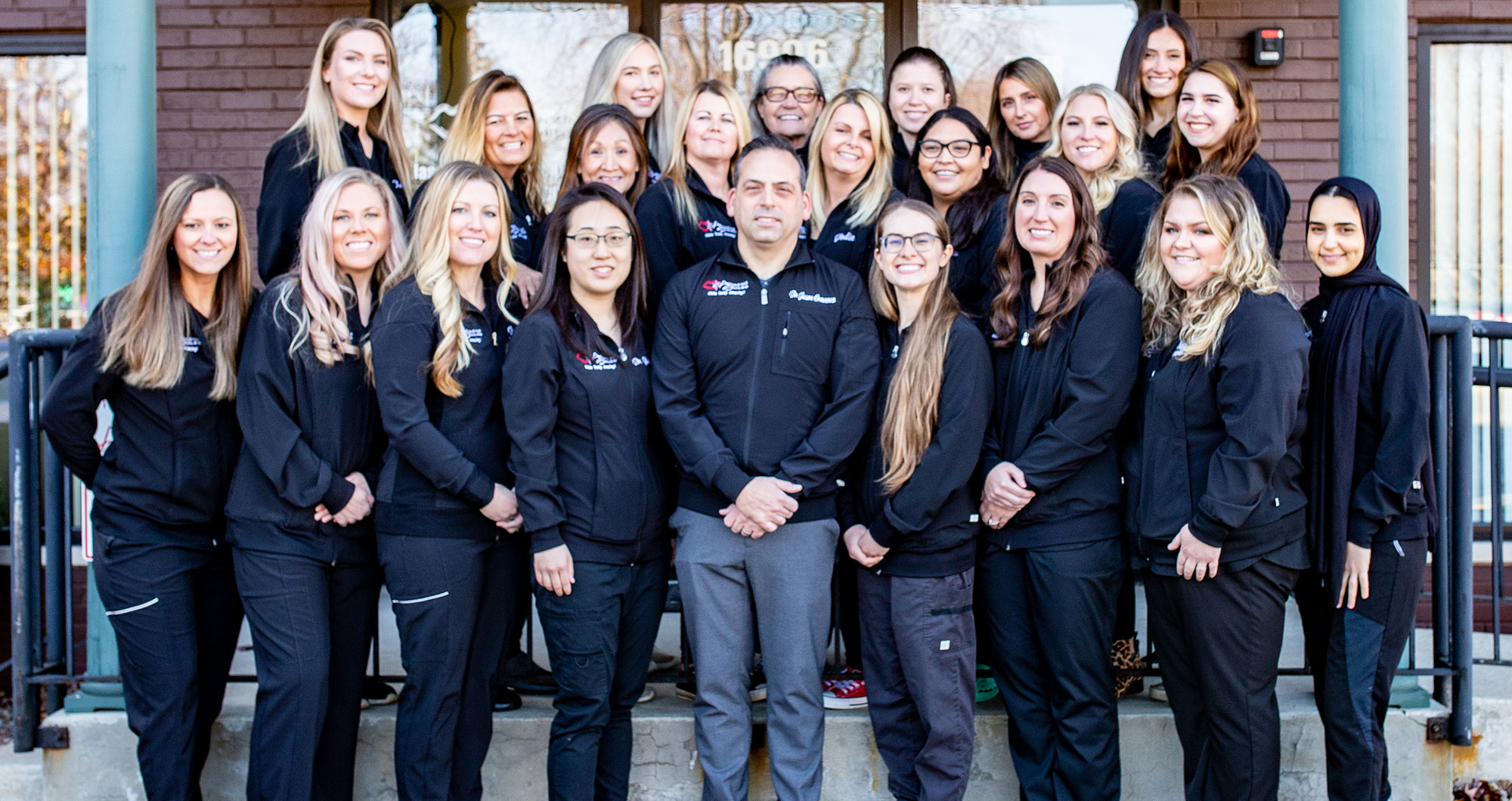 Dentist Tinley Park - Amazing Smiles - Premiere Dental Office